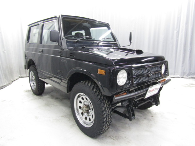 JA11ジムニーブラックボディリフトアップ！オートマで乗りやすい車両です！｜｜ランドクルーザー（ランクル） 中古車販売/高価買取/カスタム 「マークル」｜do-blog（ドゥブログ）