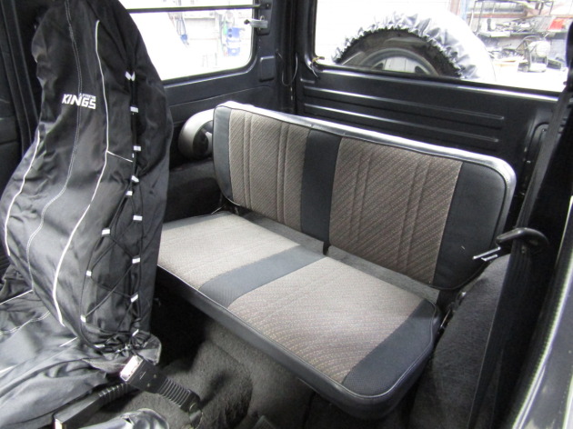 JA11ジムニー5速マニュアル6万キロ！新品オープンカントリーRTタイヤ付です！｜｜ランドクルーザー（ランクル） 中古車販売/高価買取/カスタム 「マークル」｜do-blog（ドゥブログ）